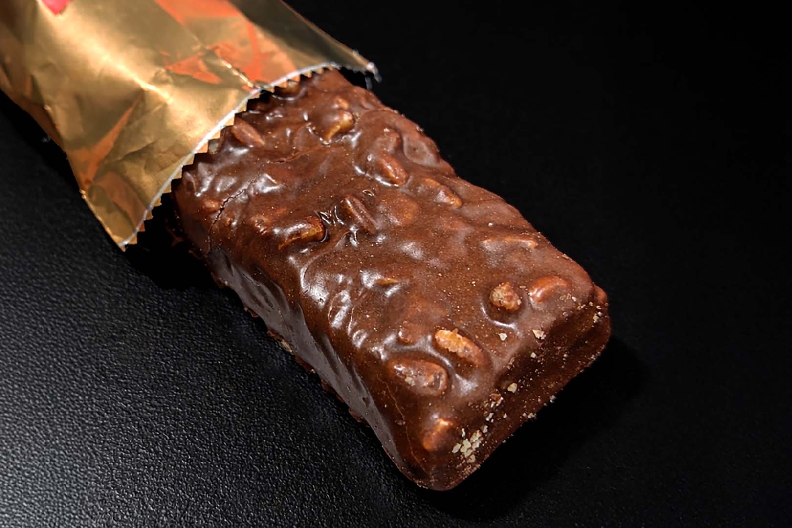 David Bronze Bar Review: Incredible texture and rich chocolate