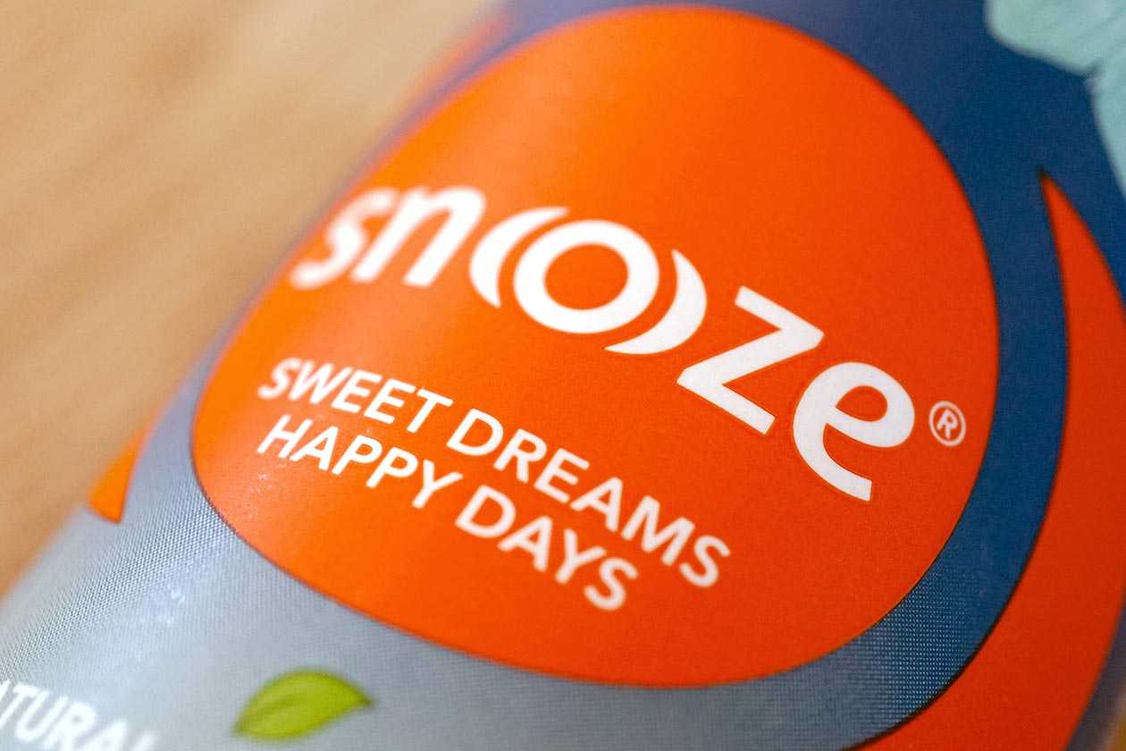 Snoooze Review: Impressive sleep enhancer in a convenient carto-can ...