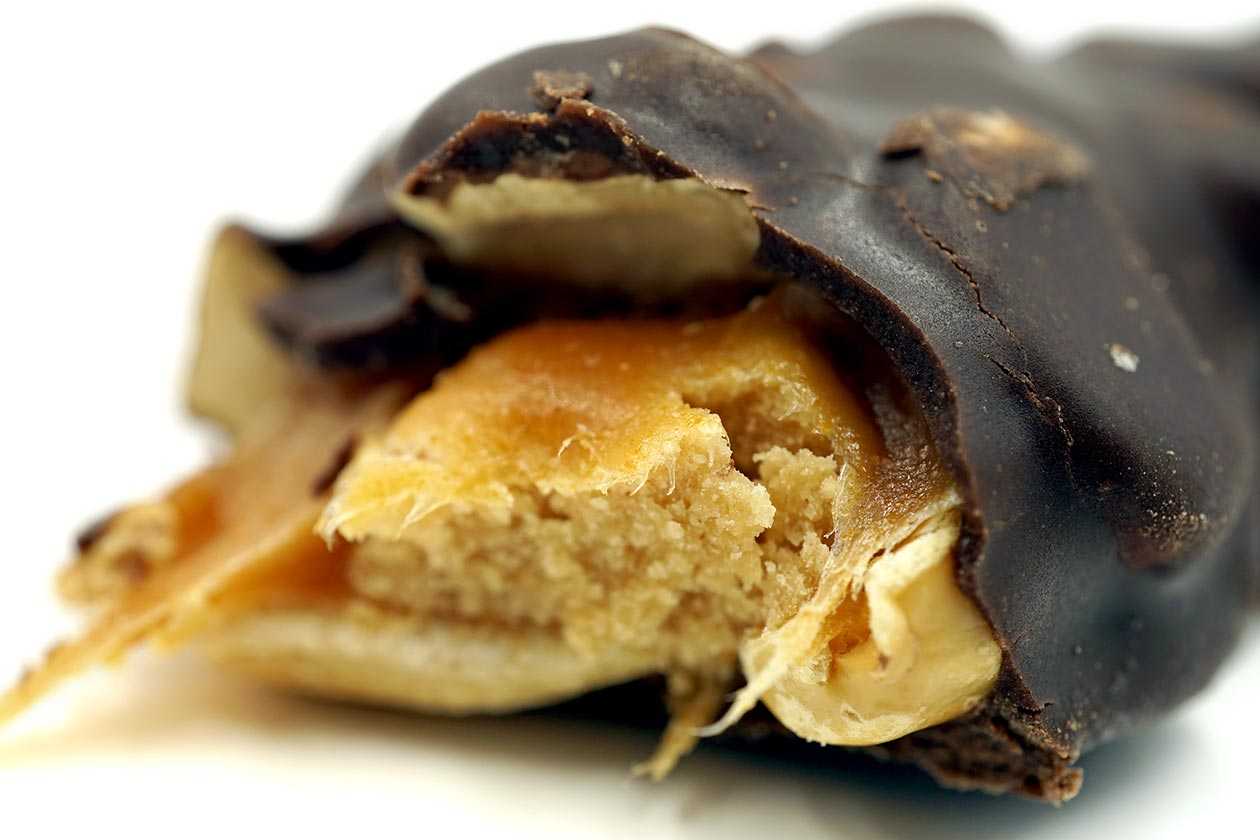 Quest Candy Bar Review: Quest finally delivers a candy bar-like protein ...