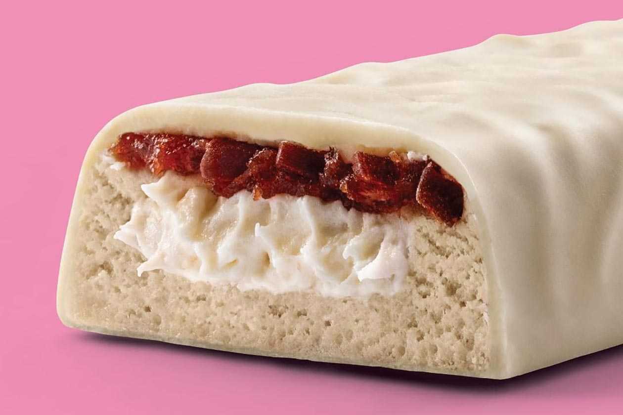 Two white chocolate flavors come to Muscle Nation's Custard Protein Bar